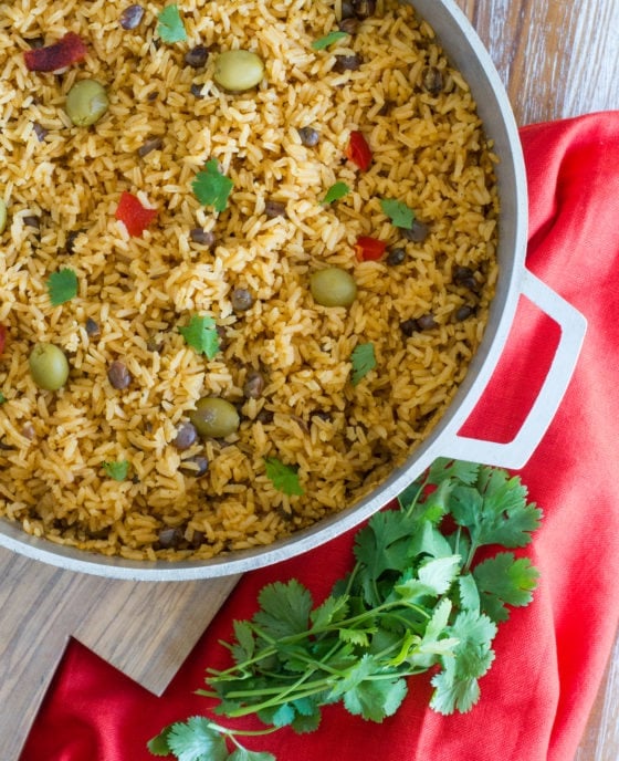 Easy Arroz con Gandules (Dominican Rice with Pigeon Peas) - My ...