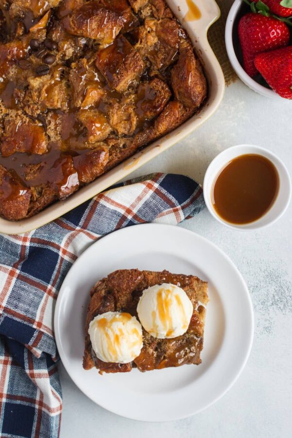Coffee and Caramel Bread Pudding - My Dominican Kitchen