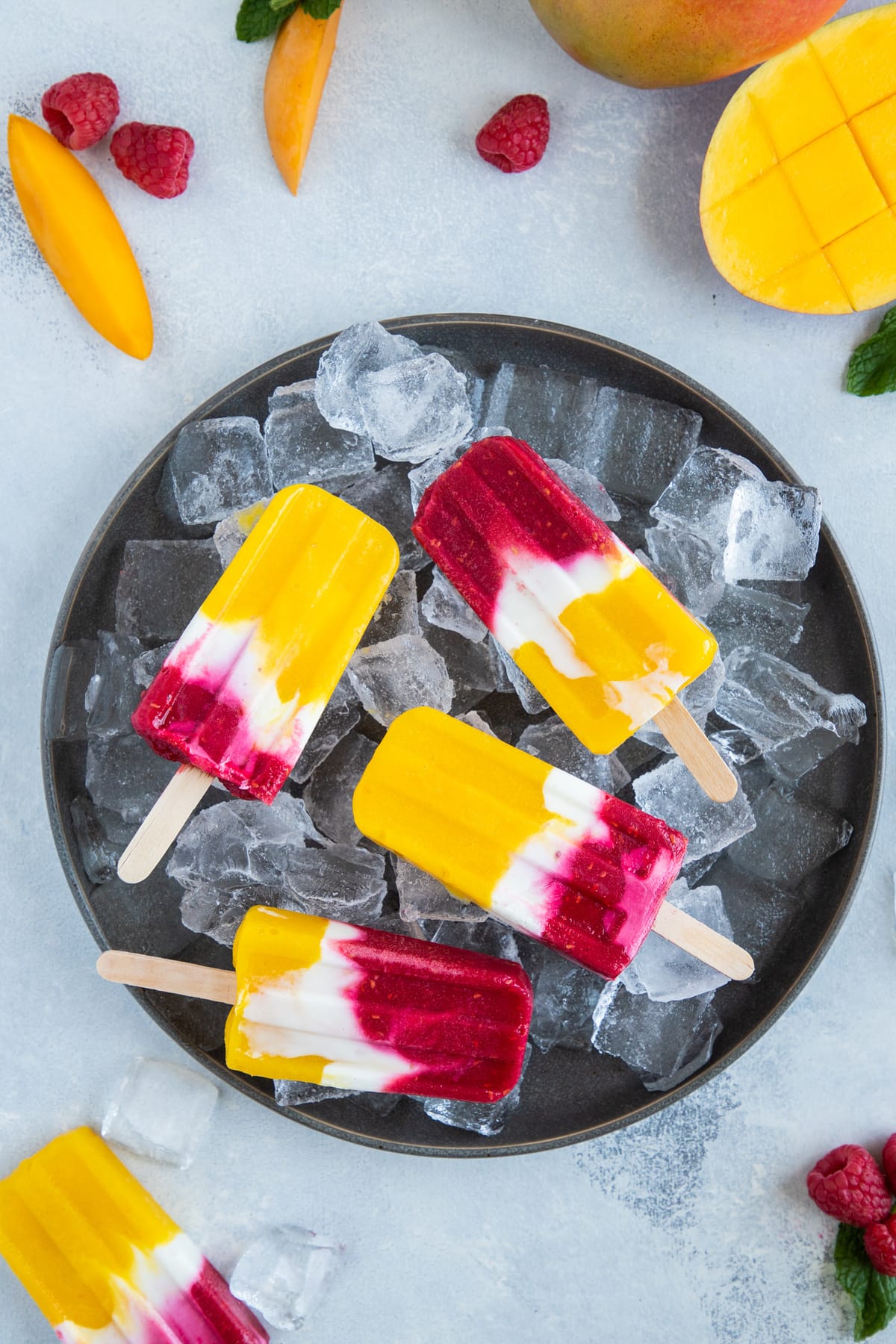 Mango Raspberry Yogurt Popsicles | My Dominican Kitchen