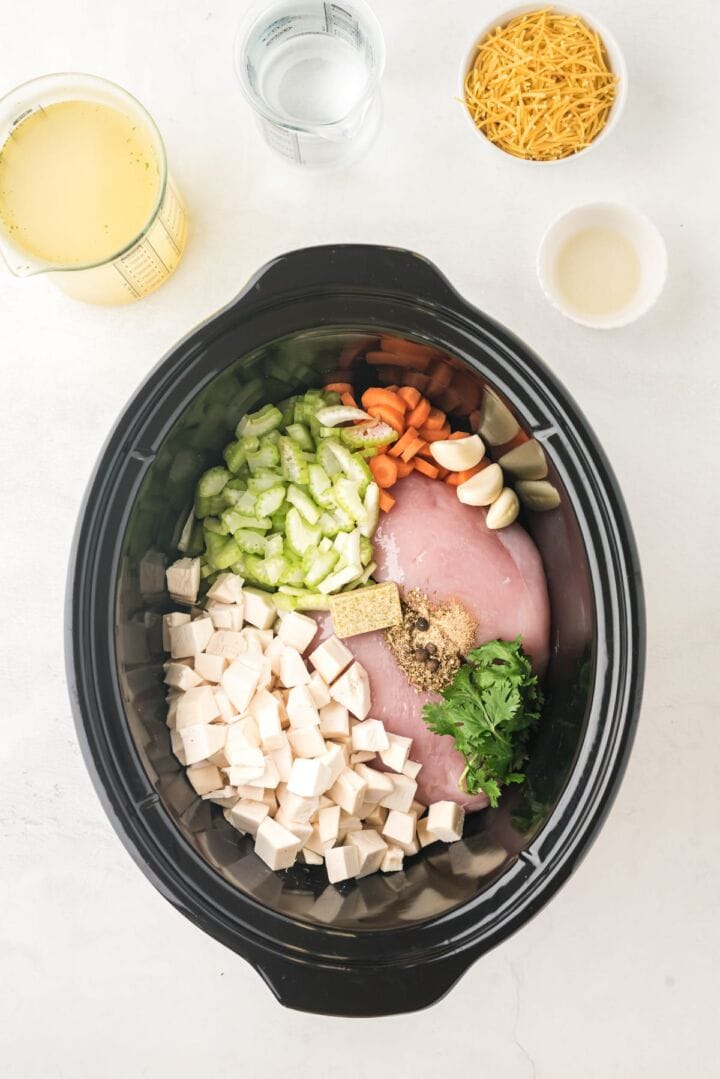 Slow Cooker Sopa de Pollo (Chicken Noodle Soup) with Yuca - My ...