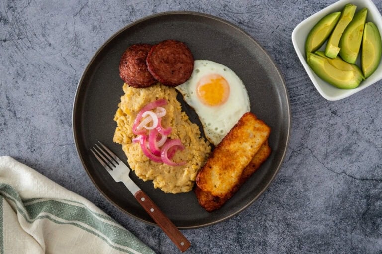 Los Tres Golpes (Dominican Breakfast Plate) - My Dominican Kitchen